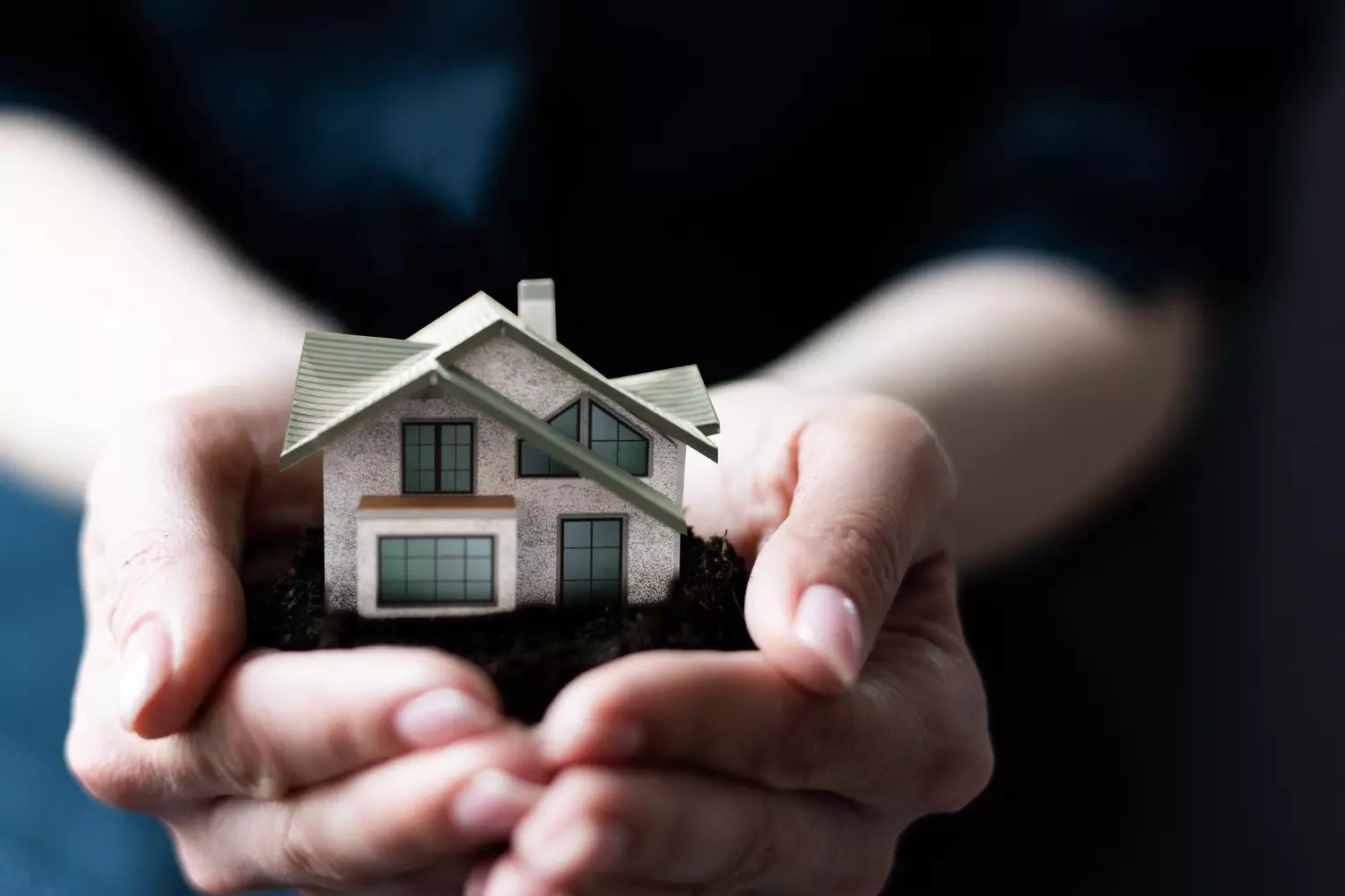 Imobiliário resiste à guerra, mas inflação, juros e salários baixos ...